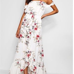 Boohoo | Dresses | Nwt Boohoo Jo Floral Off Shoulder Ruffle Wrap Dress ...